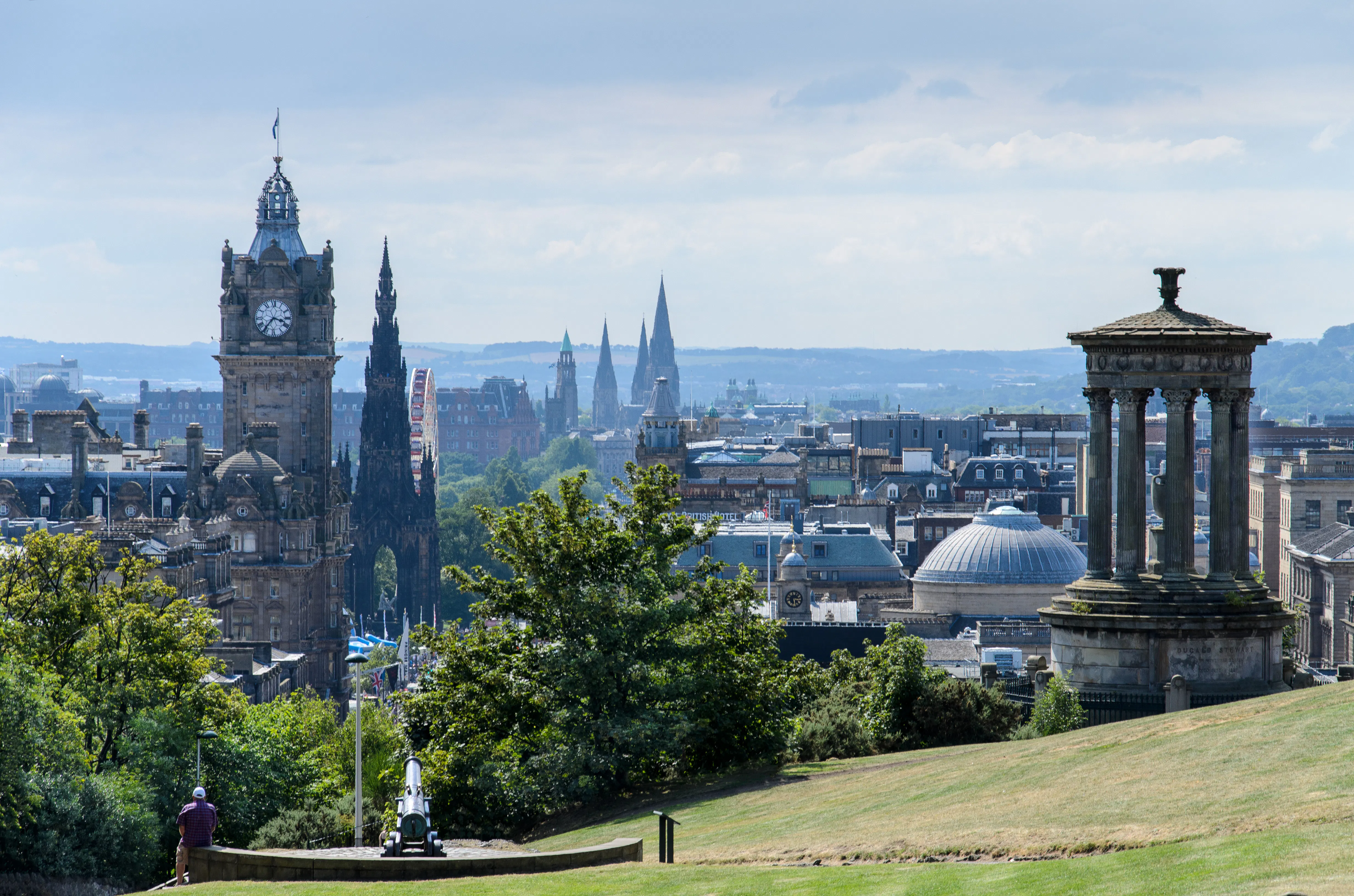 What to Do in Edinburgh? - Mastersportal.com