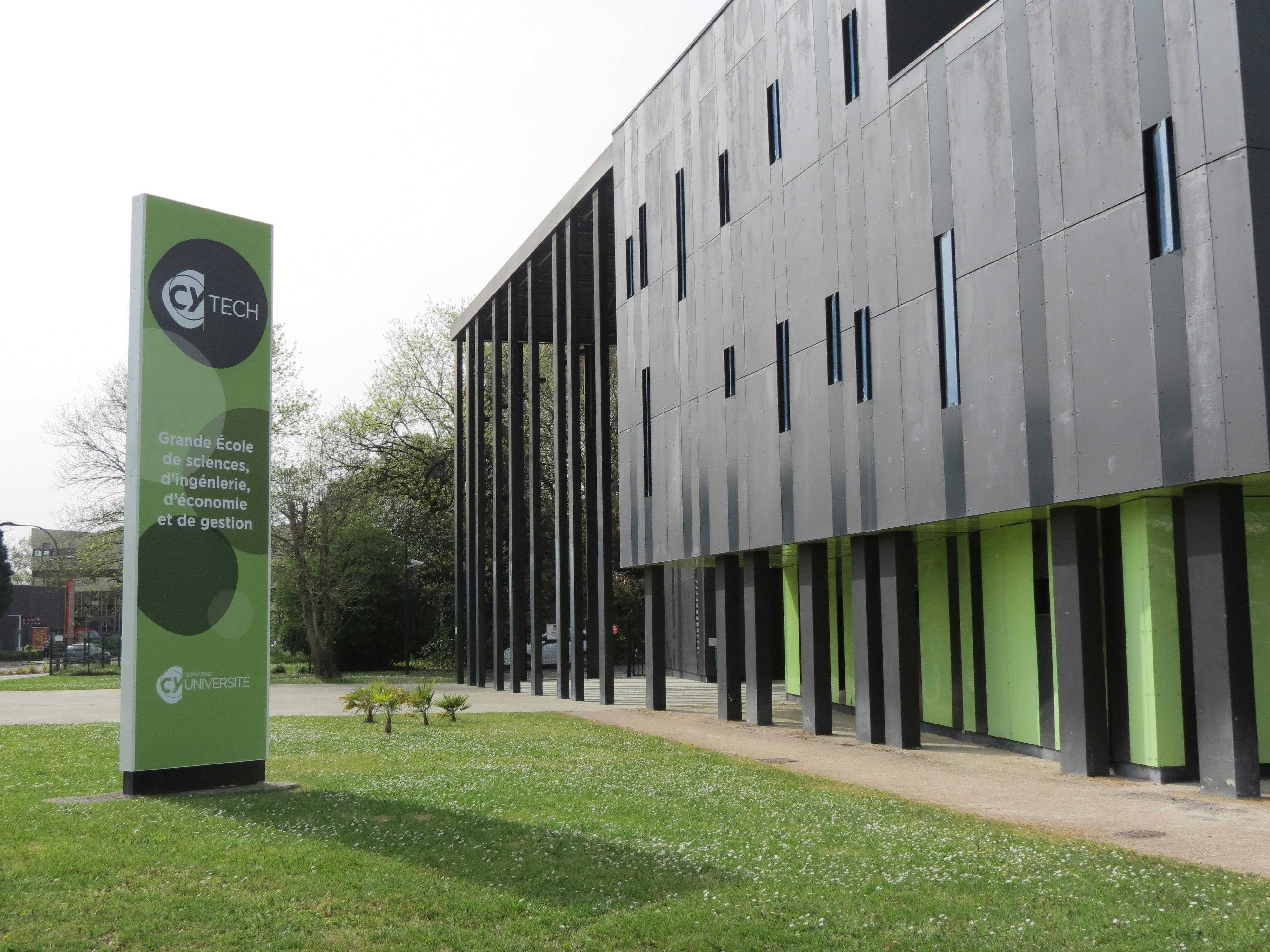 CY TECH | University Info | 2 Masters in English - Mastersportal.com